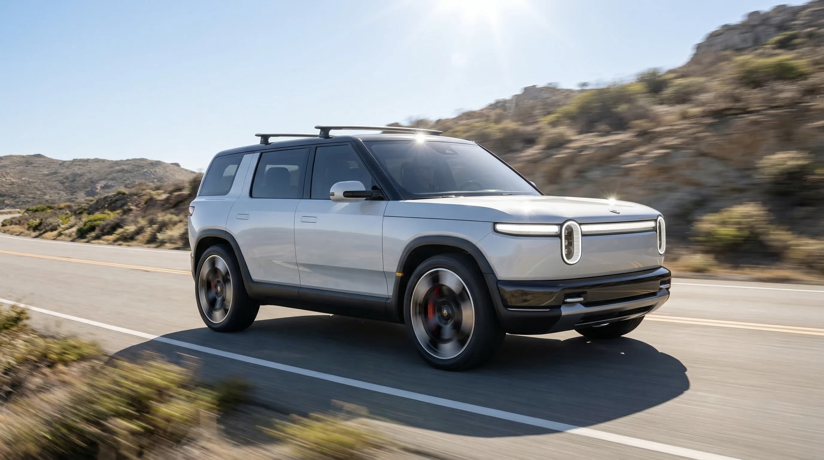 2026 Rivian R2 Performance — 656 HP, 0-60 in 3.6s | Motor Matchup